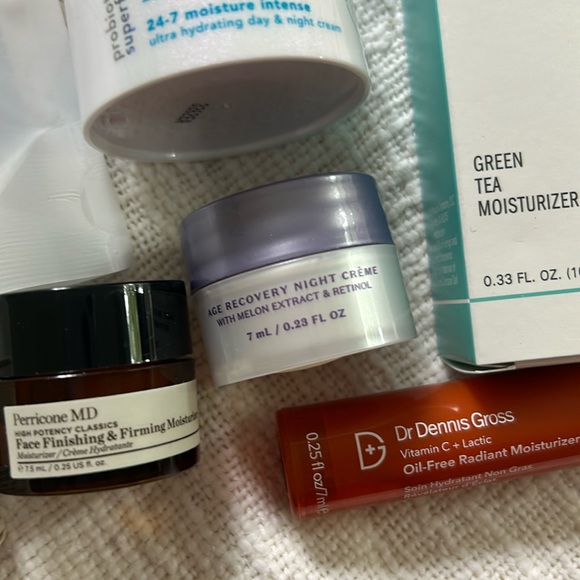 Tower 28 | Skincare | Lot Of New Facial Moisturizer Samples 2 Pieces ...